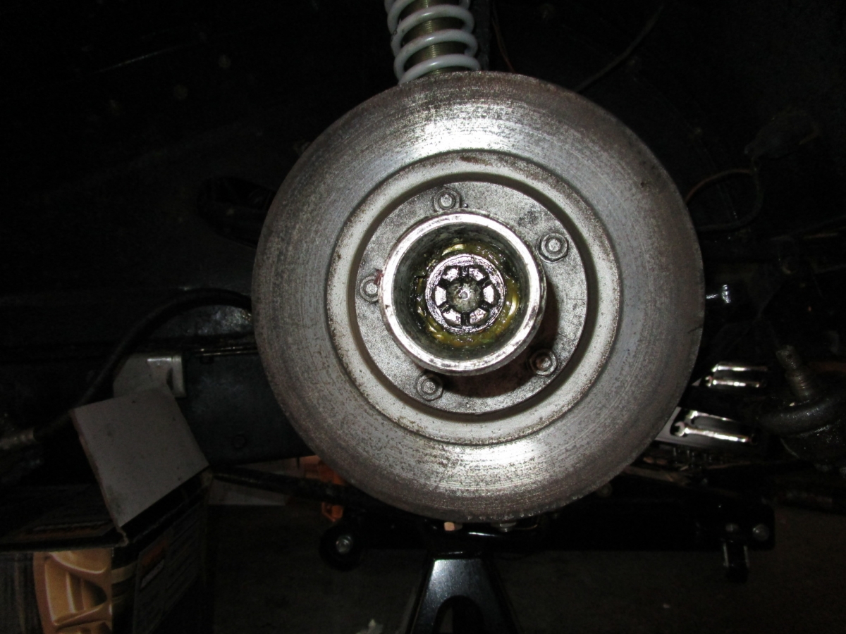 Split pin in wheel bearing castellated nut - Talk Morgan - Morgan ...