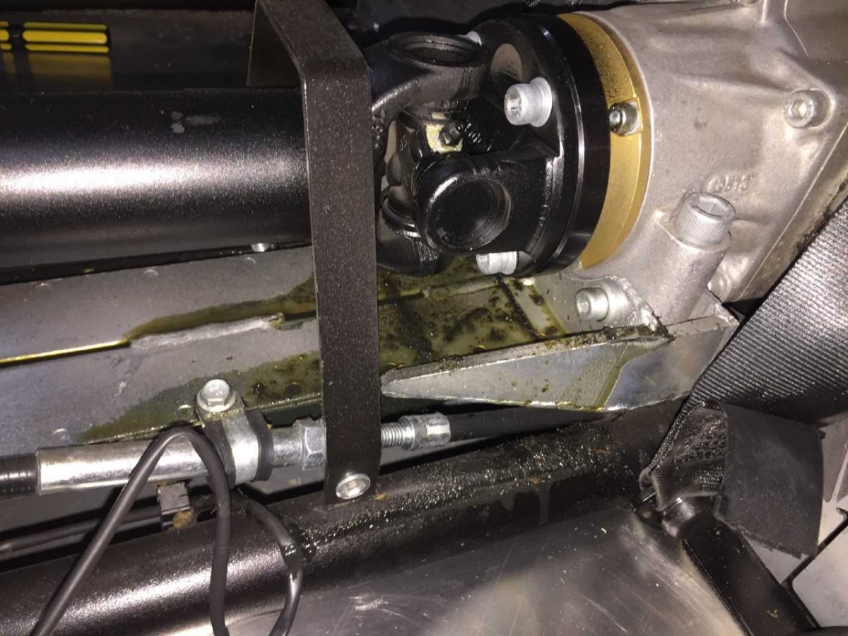 Bevel box oil leak - Talk Morgan - Morgan Sports Cars Discussion Forum ...