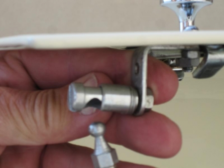 Bonnet stays - Talk Morgan - Morgan Sports Cars Discussion Forum ...